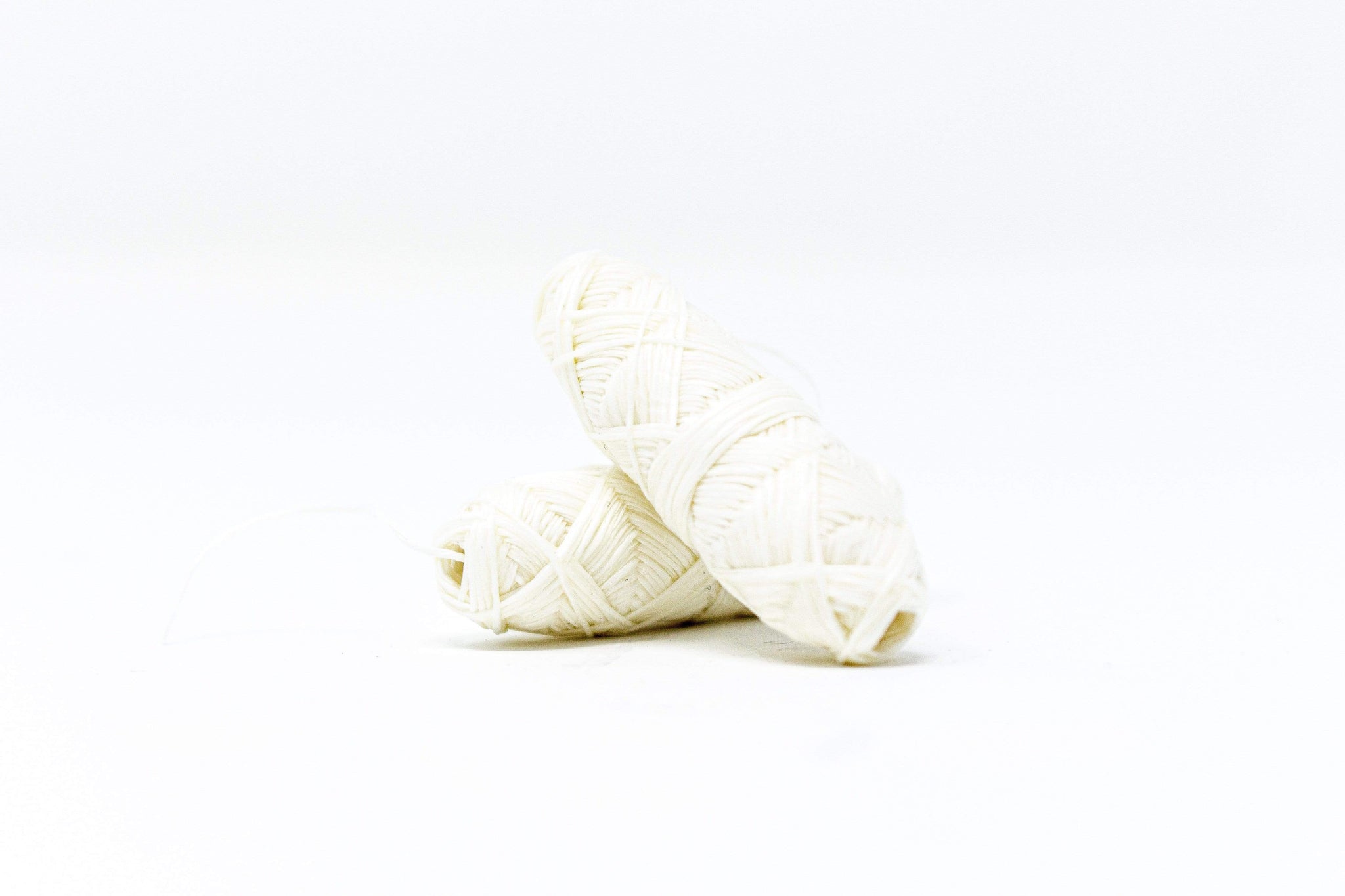 Silk Dental Floss in Refillable Glass Container